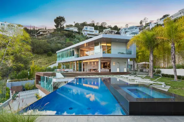 The Infinity Estate | VILLAWAY®