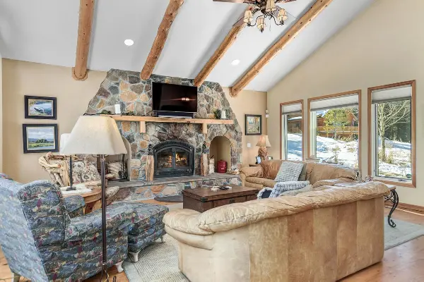 Sally's Summit | VILLAWAY®