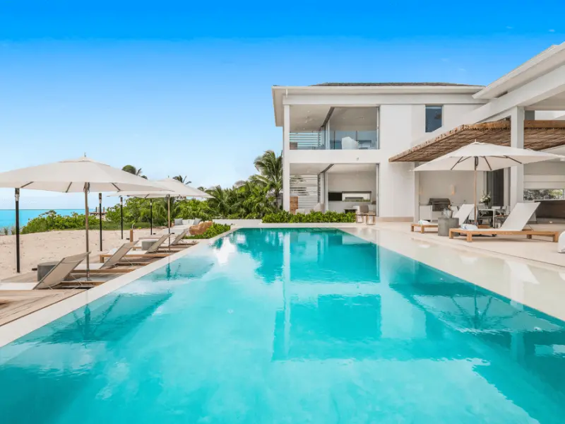 Extraordinary Villa with Caribbean Contemporary Design and Stunning ...