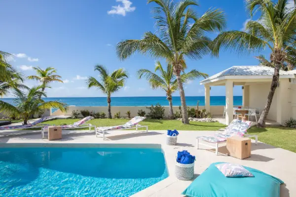 Refreshing Beach Villa with Private Pool and Breathtaking Ocean Views ...