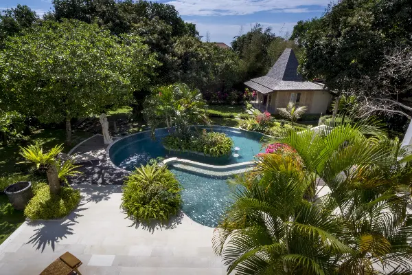Pecatu Hills Estate with Infinity Pool and Lush Gardens from VILLAWAY® | VILLAWAY®