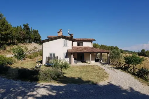 Monte Santa Maria Tiberina Villas for Rent & Luxury Vacation Rentals ...