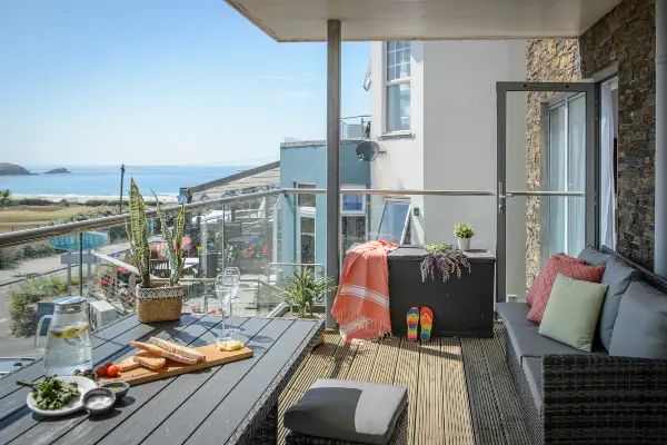 Ornate Contemporary Villa with Overlooking Views of Watergate Bay and ...