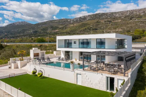 Upscale 4-Star Villa in Kastela with Infinity Pool and Stunning Views ...