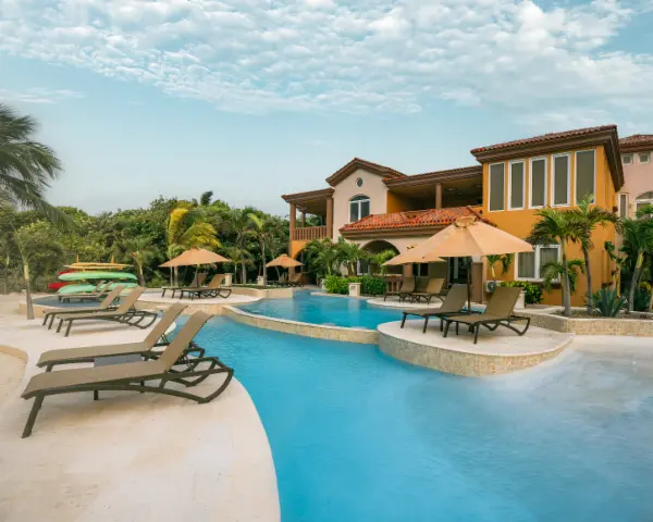 Prestige Accommodation in Ambergris Caye Belize with Pool and Beach ...