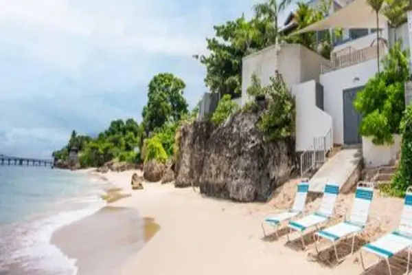 Invigorating Contemporary Villa with Private Pool and Stunning Beach ...