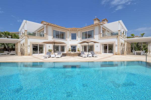 Grandiose Mallorca Estate with Ocean Views, Private Pool, and Gazebo ...